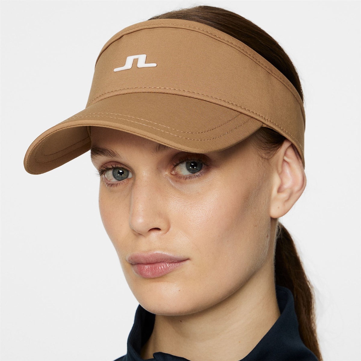 J.Lindeberg Yada Tech Stretch Visor Tigers Eye | TRENDYGOLF USA